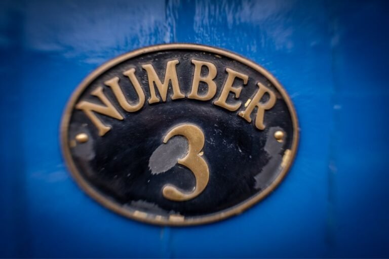 De mystieke kracht van het getal 3 in numerologie en als engelengetal